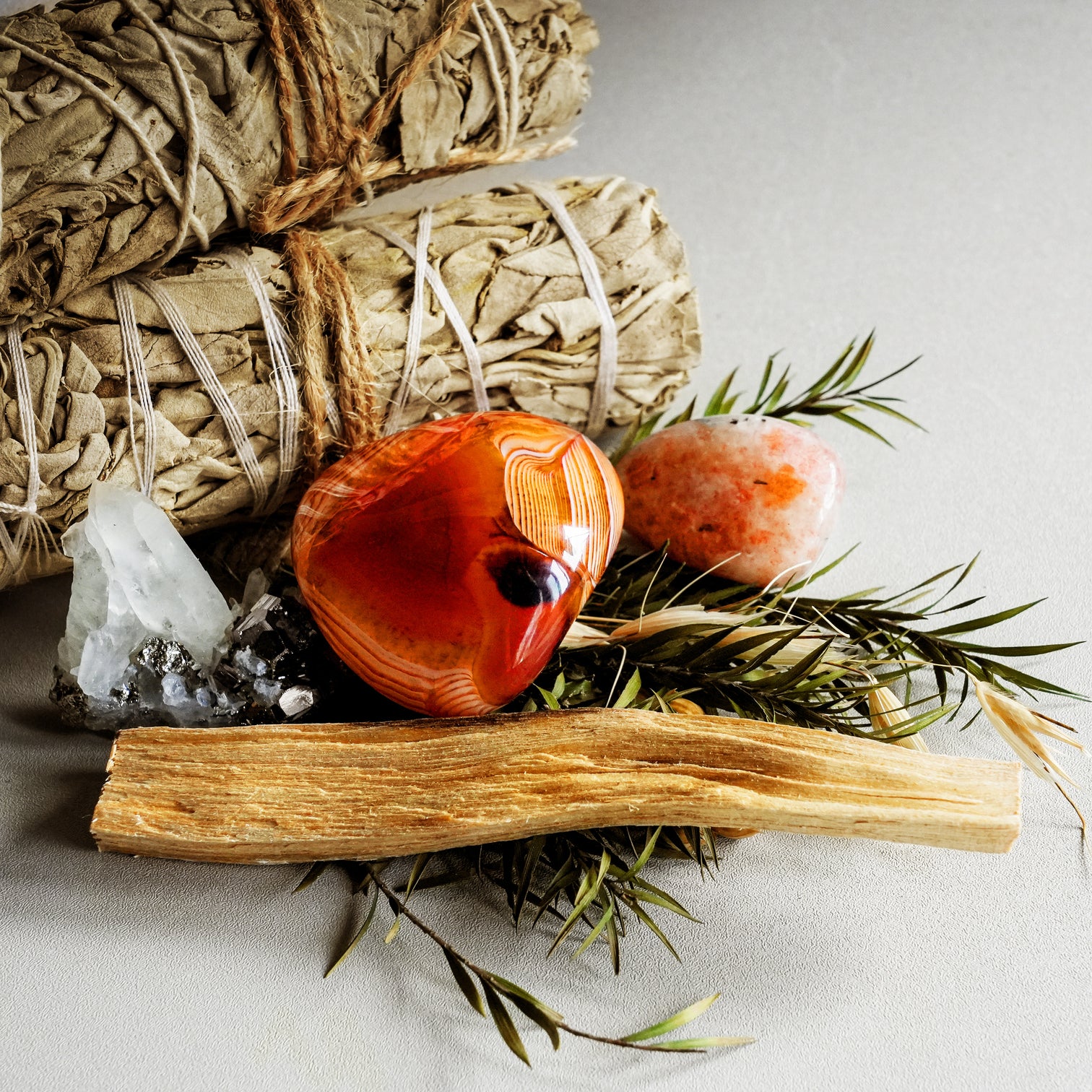 How to Use a Crystal Pendulum: A Step-by-Step Guide for Beginners ...